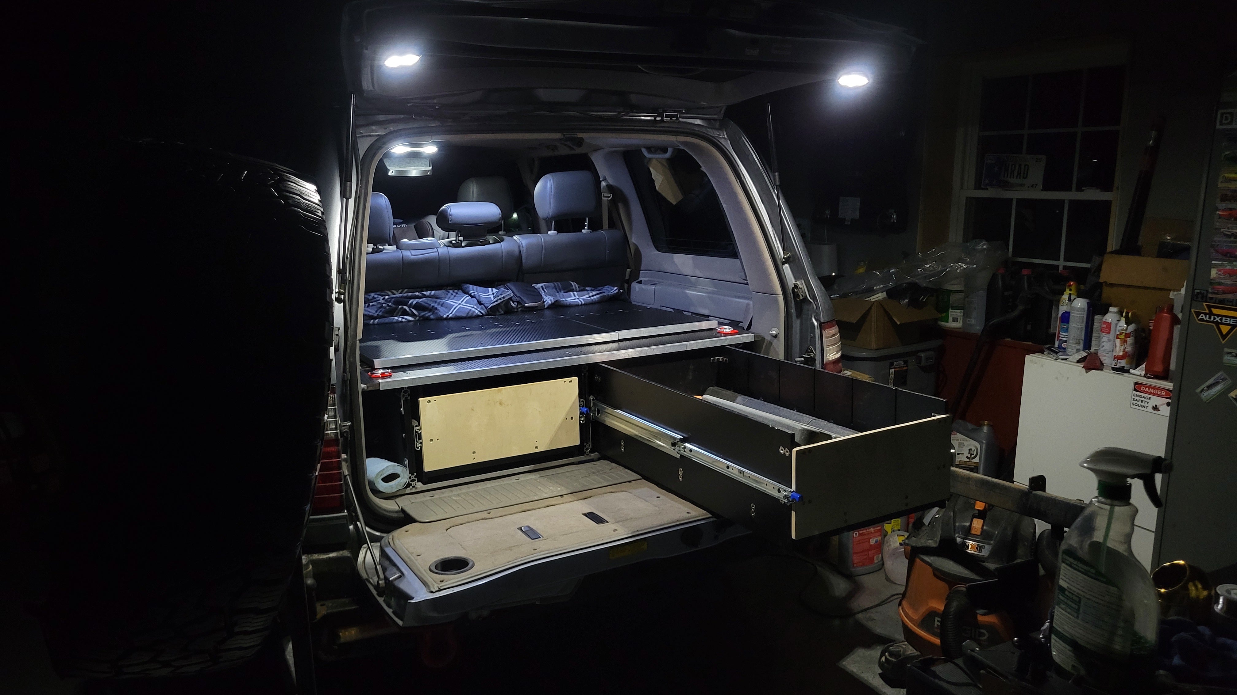 Landcruiser & LX470 Rear Hatch LED Light Upgrade | 100 Series Tailgate ...